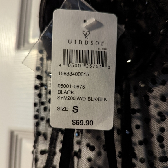 Windsor | Dresses | Black Dress | Poshmark